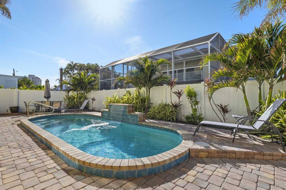 114 M² House ∙ 3 Bedrooms ∙ 6 Guests - Fort Myers Beach, FL