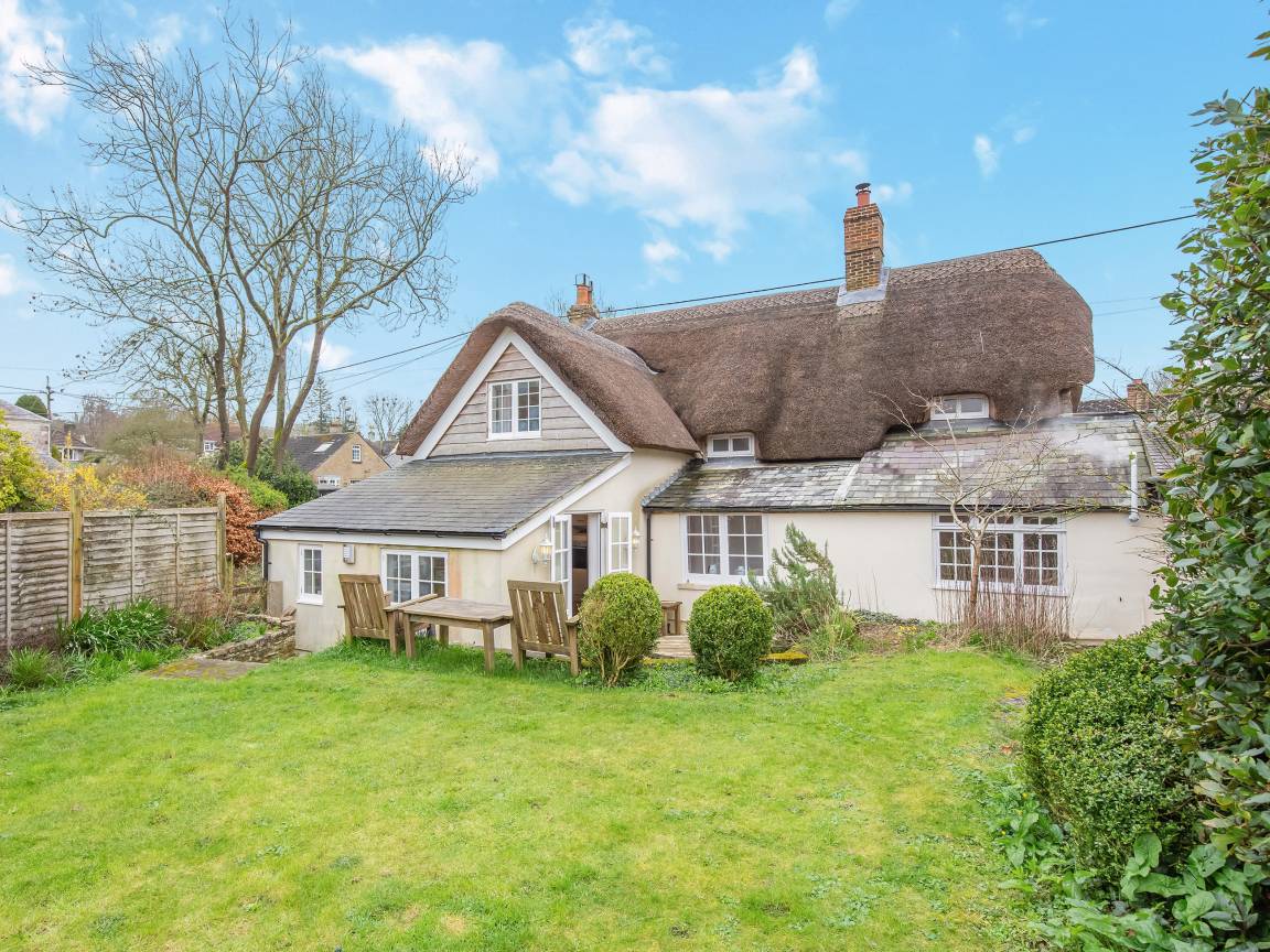 Cottage ∙ 4 Bedrooms ∙ 8 Guests - West Lulworth