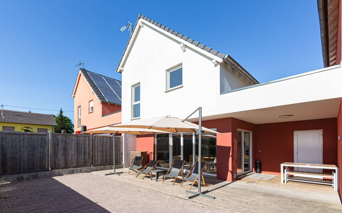 150 M² Maison De Vacances ∙ 5 Chambres ∙ 60 Personnes - Erstein