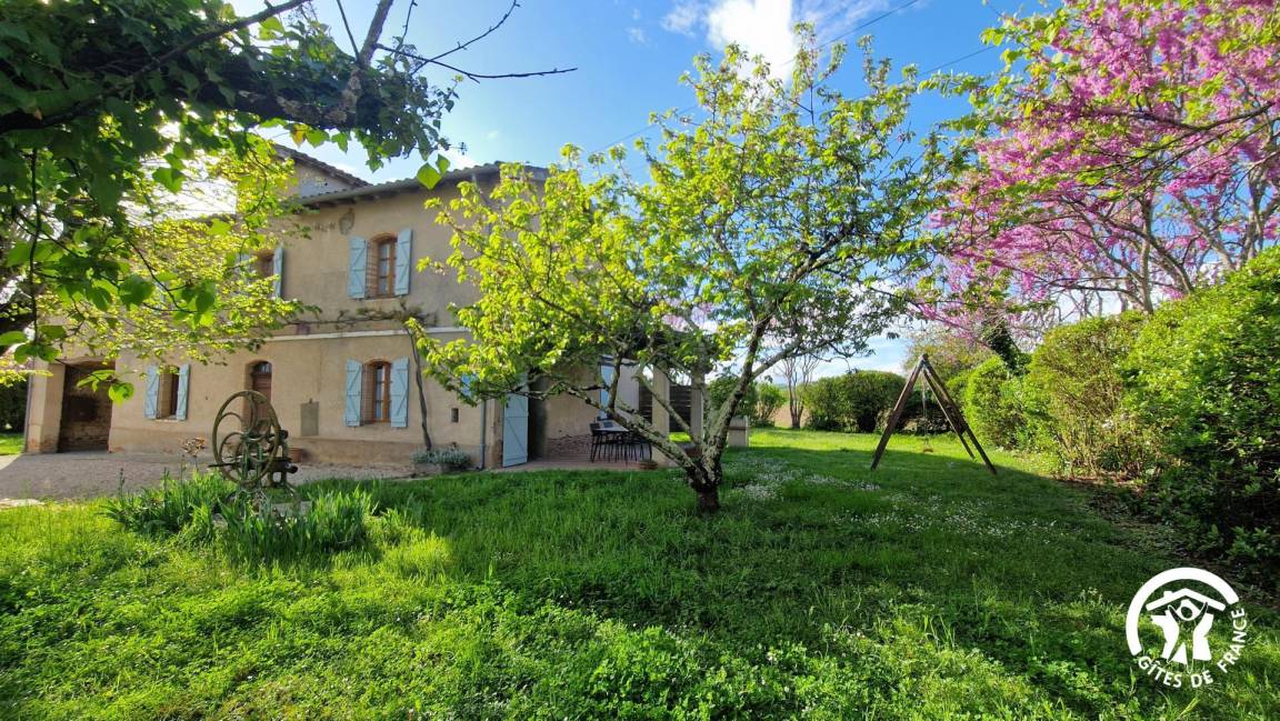 140 M² Gîte ∙ 3 Chambres ∙ 6 Personnes - Tarn