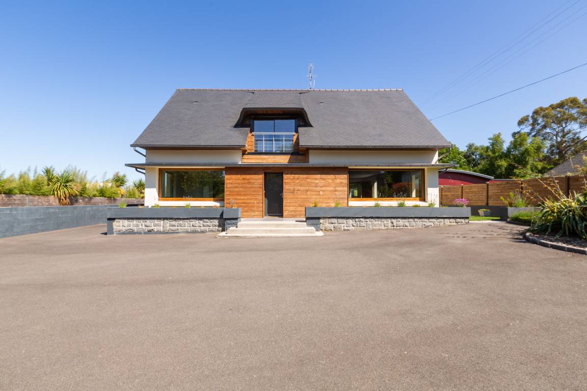 300 M² House ∙ 6 Bedrooms ∙ 15 Guests - Bretagne