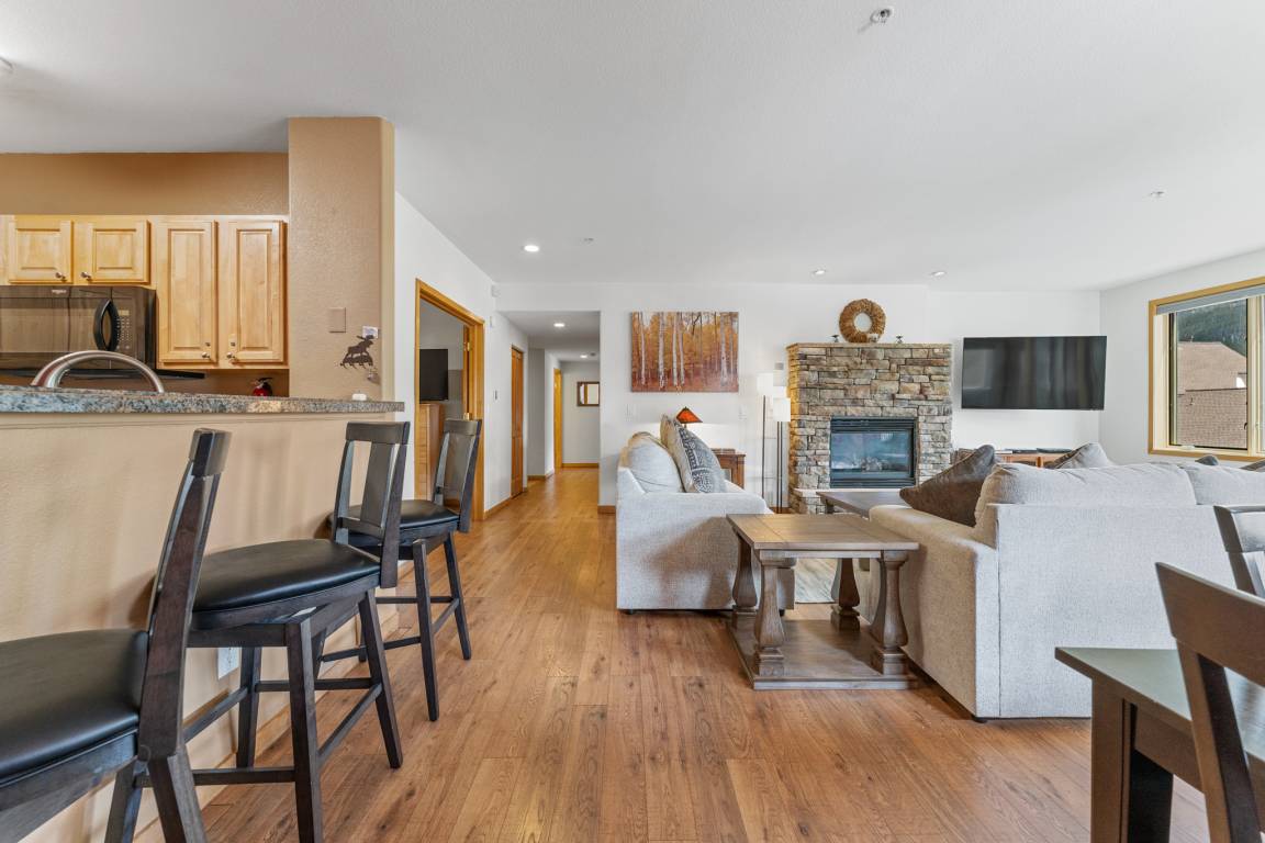 140 M² Apartment ∙ 3 Bedrooms ∙ 8 Guests - Keystone, CO