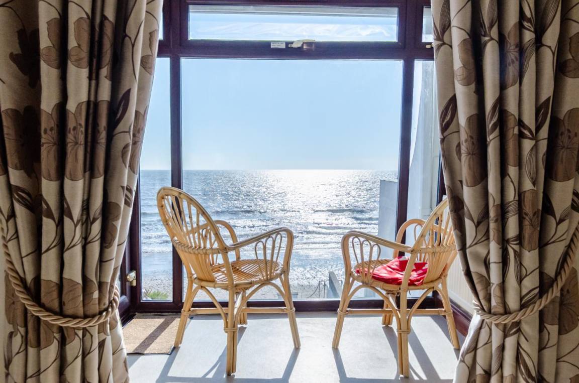 Cottage ∙ 3 Bedrooms ∙ 6 Guests - Saundersfoot