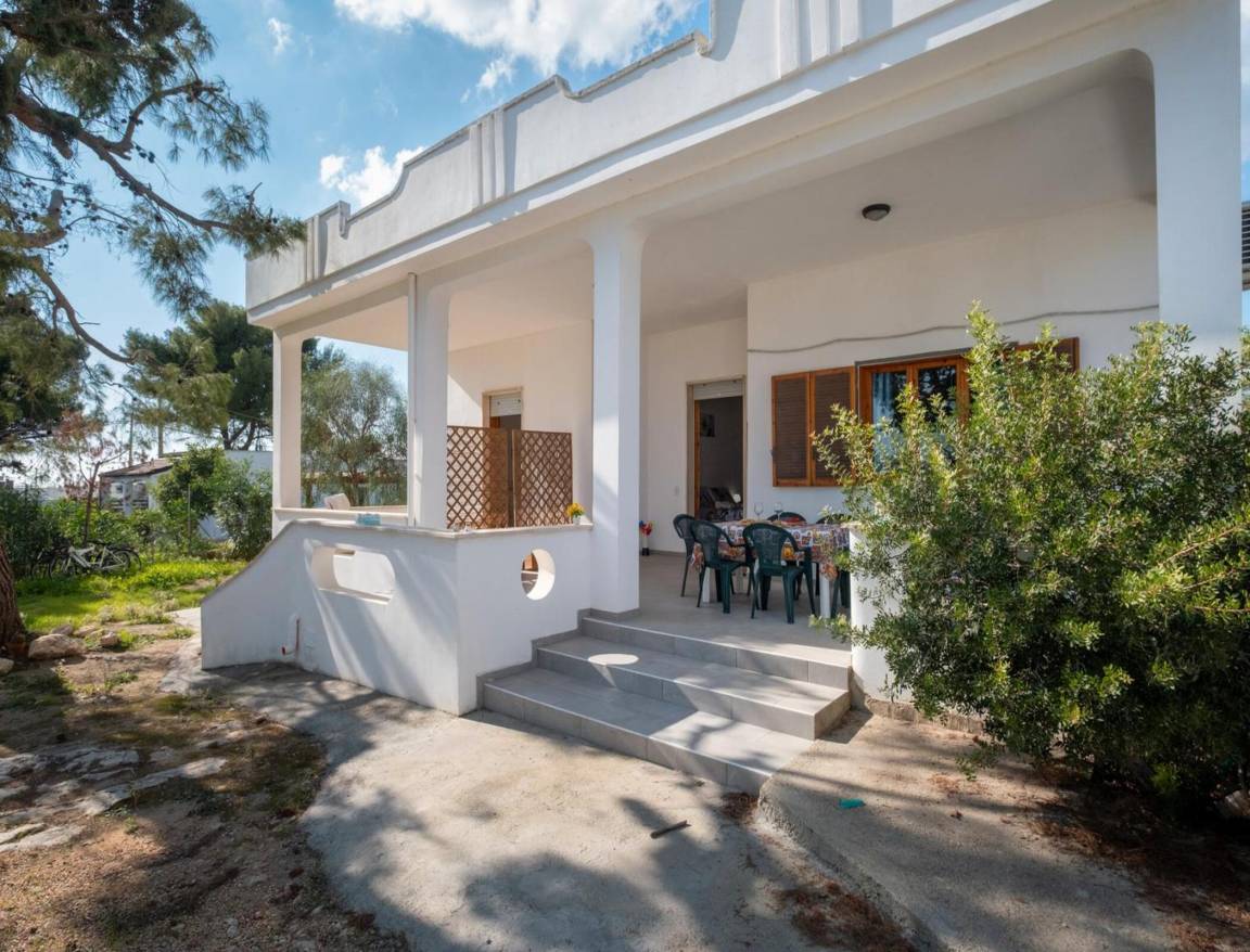 120 M² House ∙ 2 Bedrooms ∙ 8 Guests - Punta Prosciutto