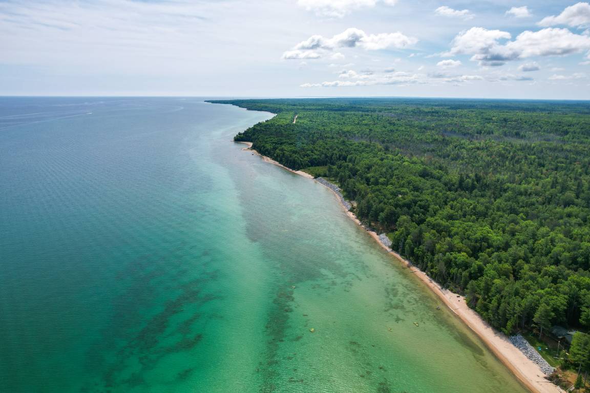 189 M² House ∙ 4 Bedrooms ∙ 12 Guests - Cheboygan State Park, Cheboygan