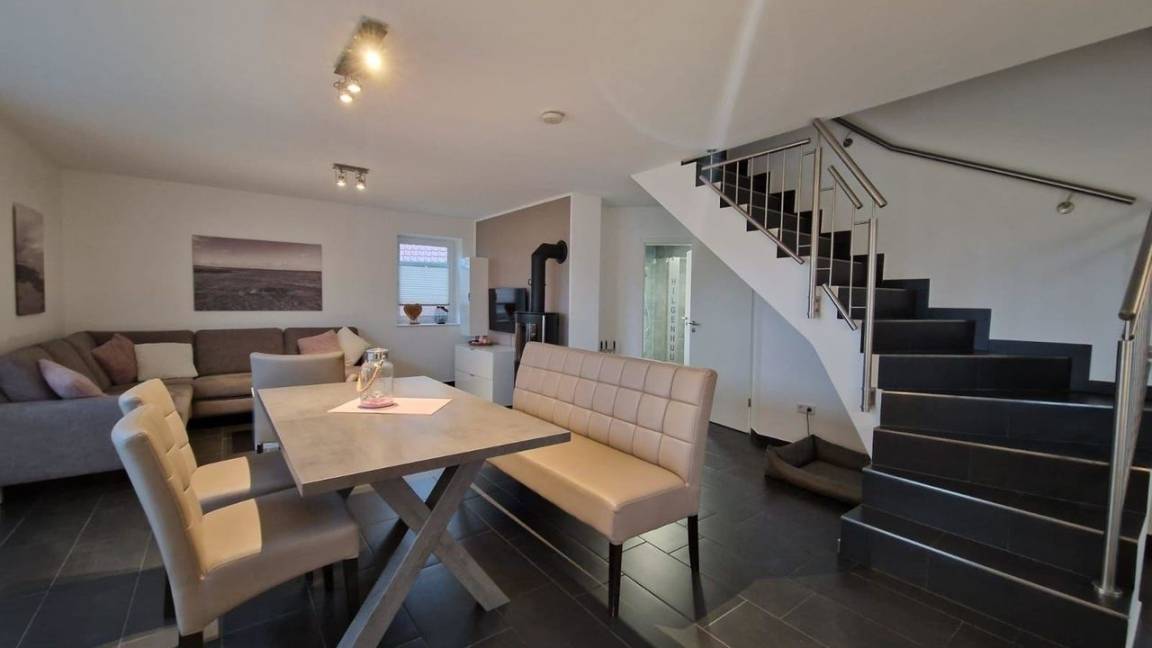 85 M² Ferienhaus ∙ 2 Schlafzimmer ∙ 4 Gäste - Norddeich