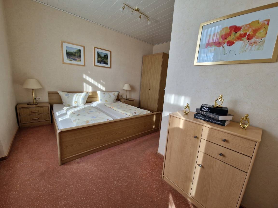 30 M² Ferienwohnung ∙ 1 Schlafzimmer ∙ 2 Gäste - Bad Kissingen