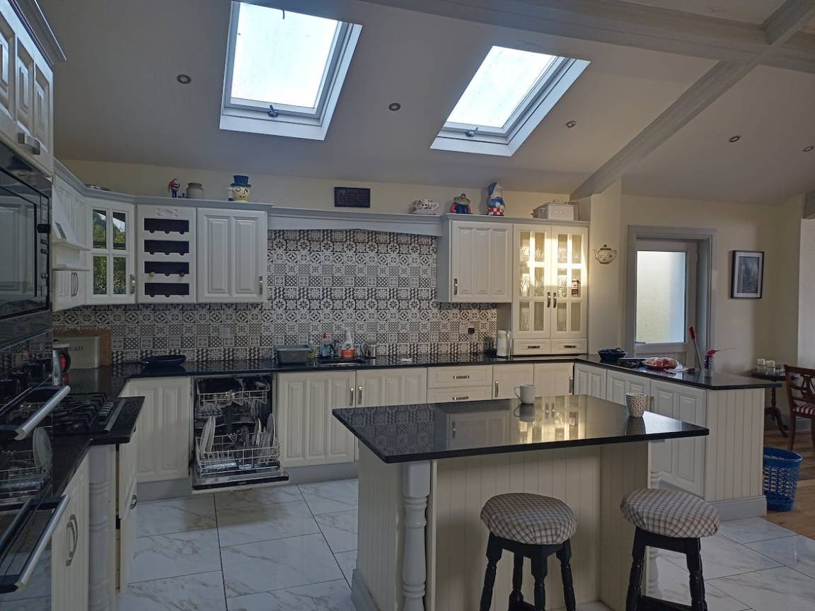 250 M² Private Room ∙ 1 Bedroom ∙ 1 Guest - Shannon