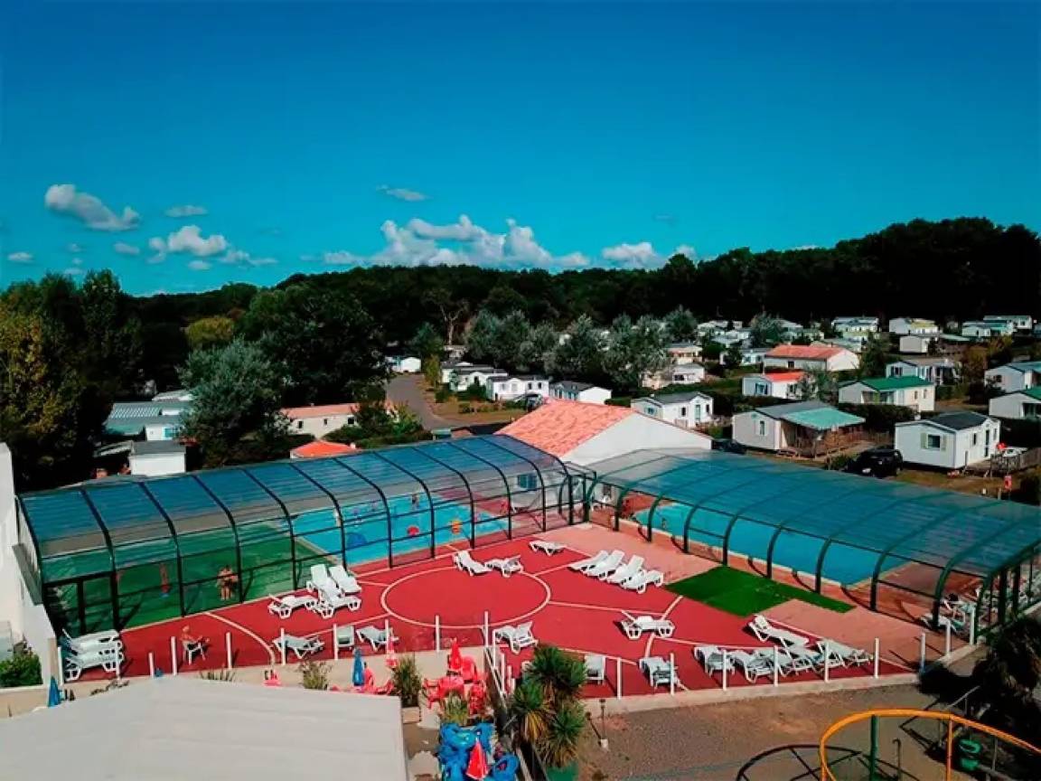 30 M² Camping ∙ 3 Bedrooms ∙ 6 Guests - Apremont
