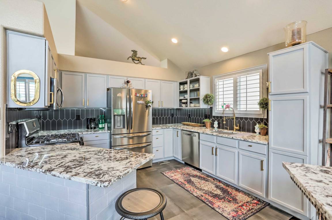 148 M² House ∙ 3 Bedrooms ∙ 6 Guests - Brighton, CO