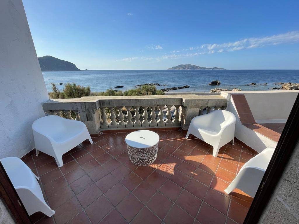 95 M² Appartamento Vacanza ∙ 2 Camere Da Letto ∙ 4 Ospiti - Isola di Favignana