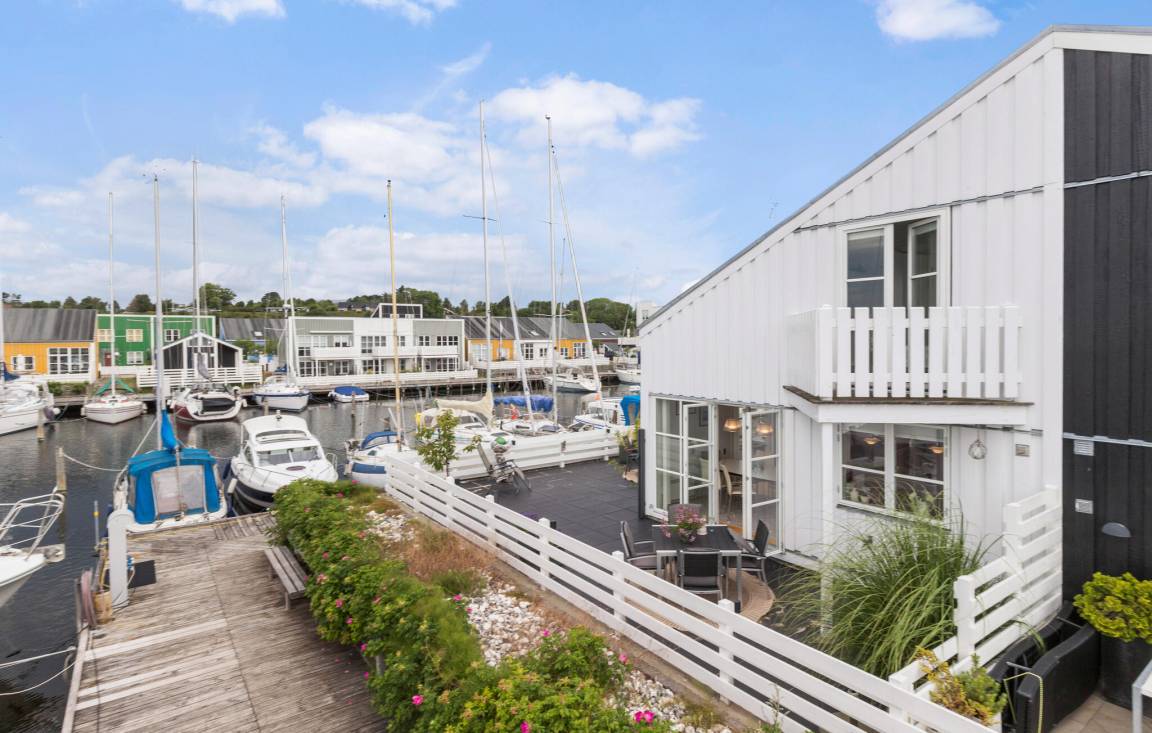 67 M² House ∙ 2 Bedrooms ∙ 5 Guests - Ebeltoft