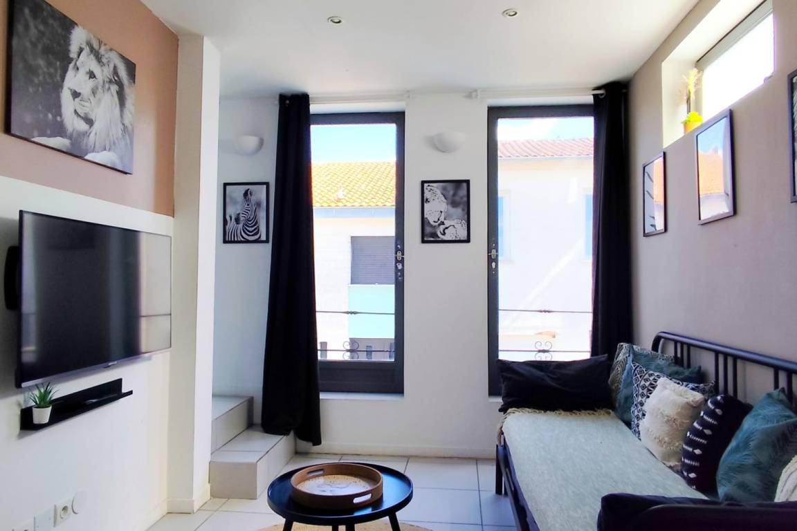 42 M² Appartement ∙ 2 Chambres ∙ 4 Personnes - Cenon