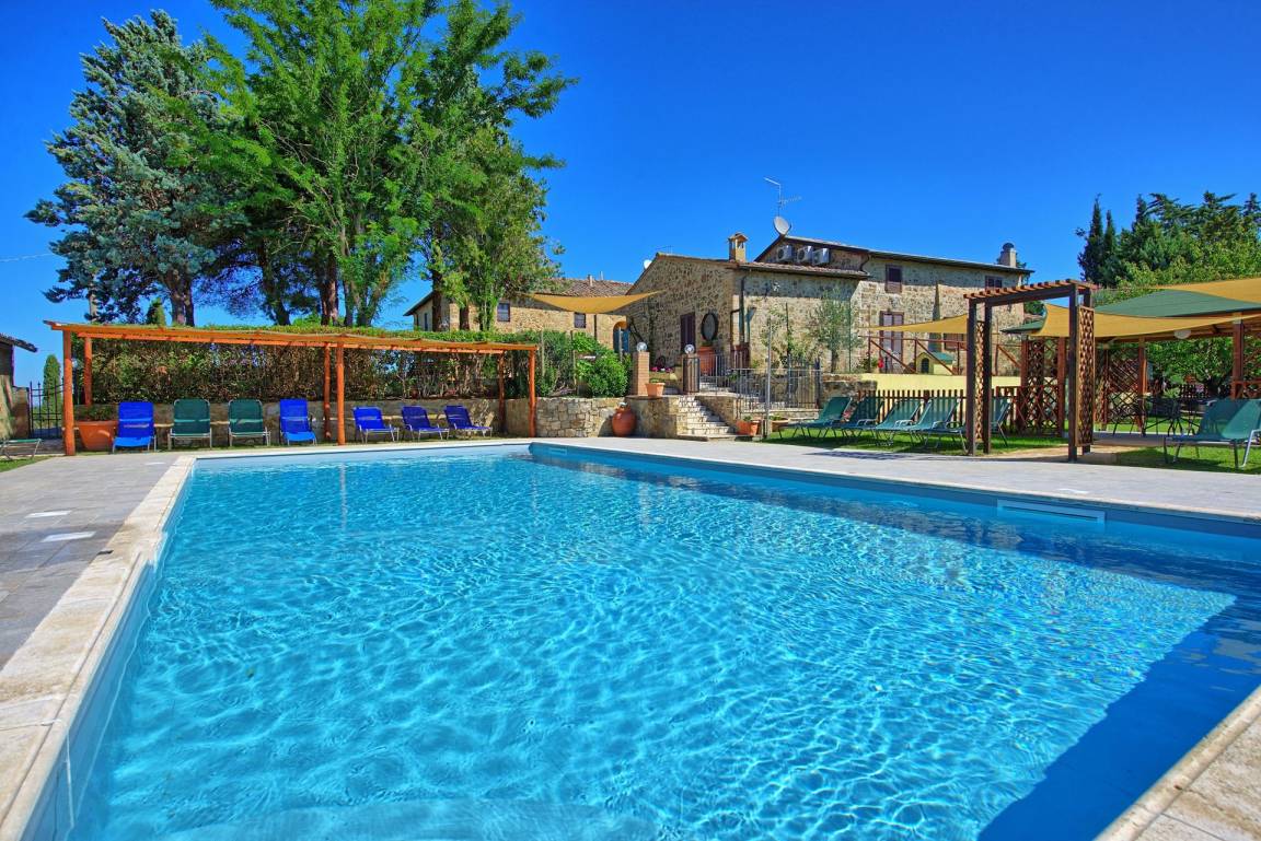 500 M² Villa ∙ 7 Bedrooms ∙ 14 Guests - Montalcino