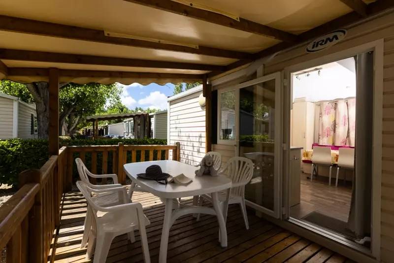 25 M² Caravan ∙ 2 Bedrooms ∙ 4 Guests - La Roque-sur-Cèze