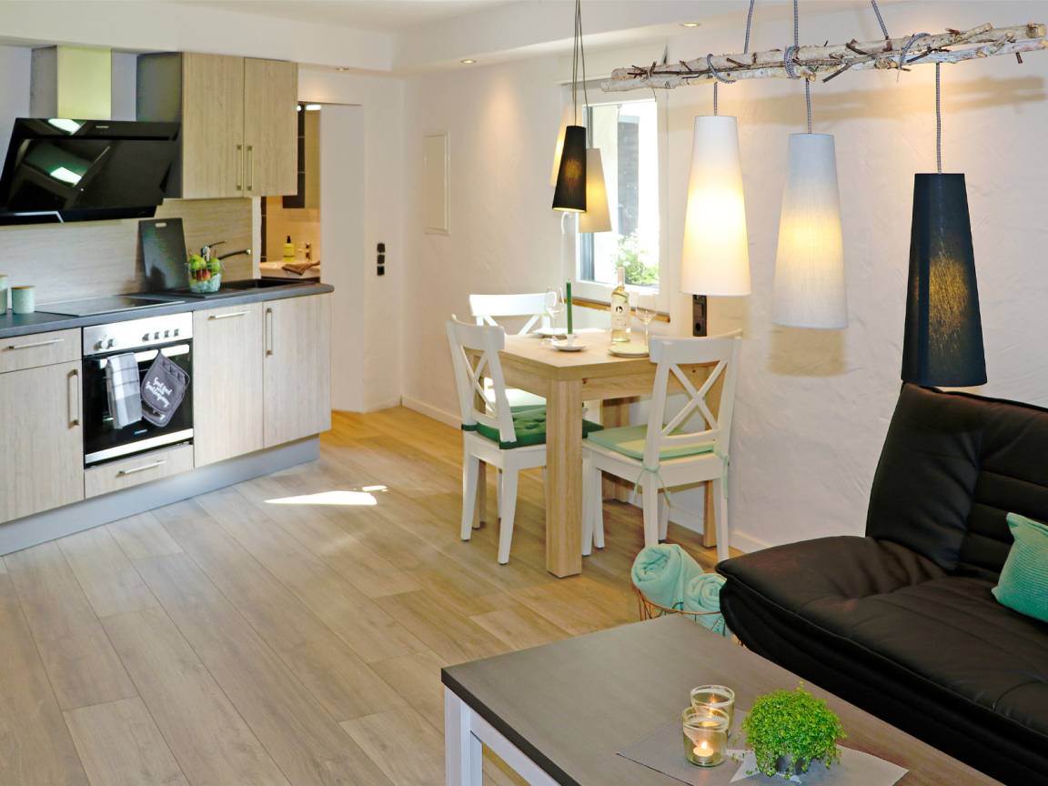 50 M² Ferienwohnung ∙ 1 Schlafzimmer ∙ 4 Gäste - Lennestadt