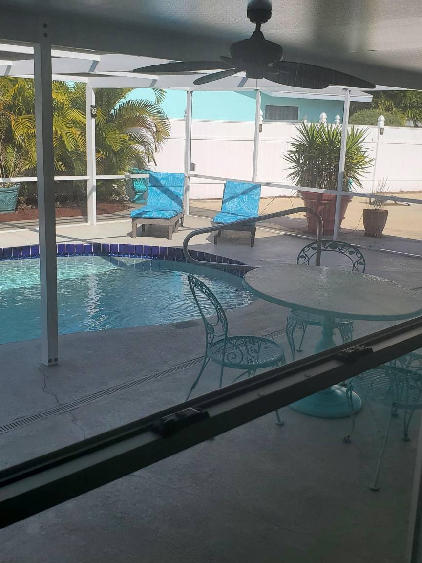 198 M² House ∙ 3 Bedrooms ∙ 9 Guests - Bradenton, FL