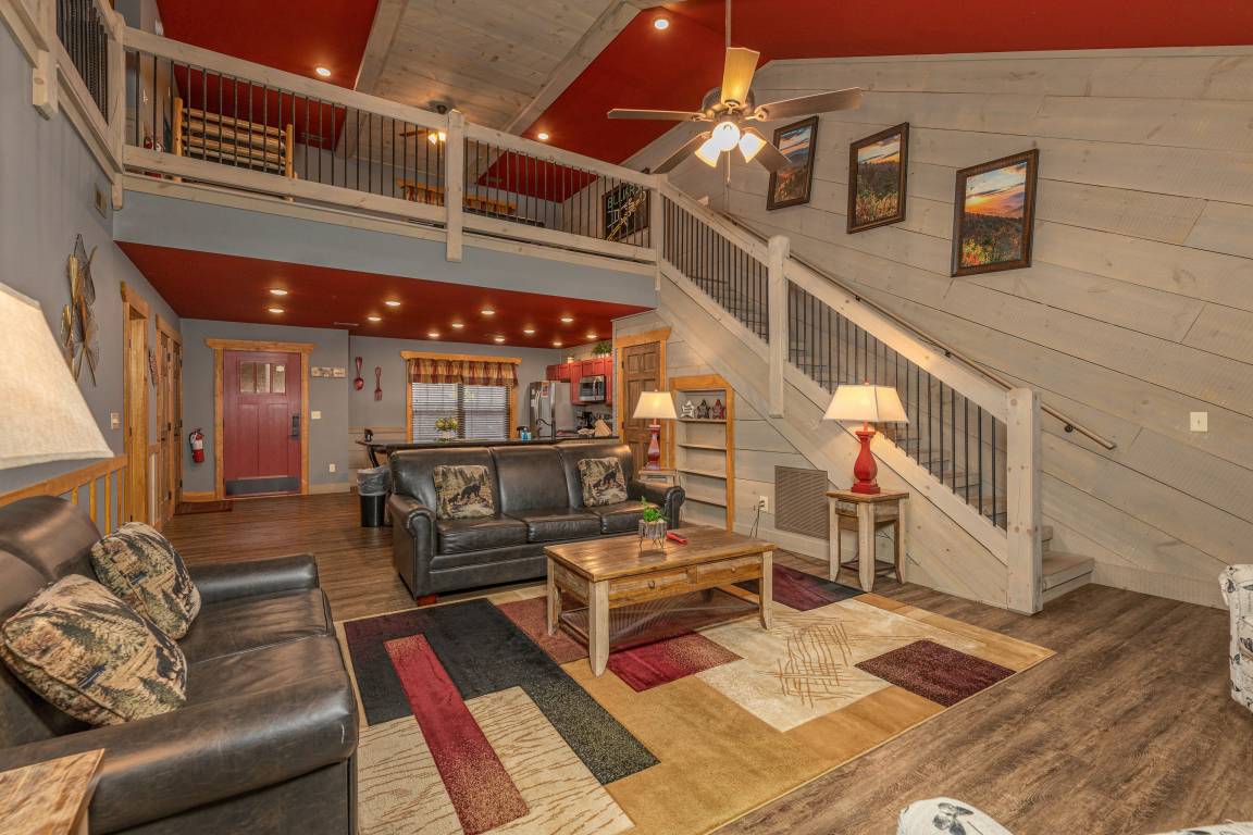 215 M² Cabin ∙ 3 Bedrooms ∙ 11 Guests - Gatlinburg, TN