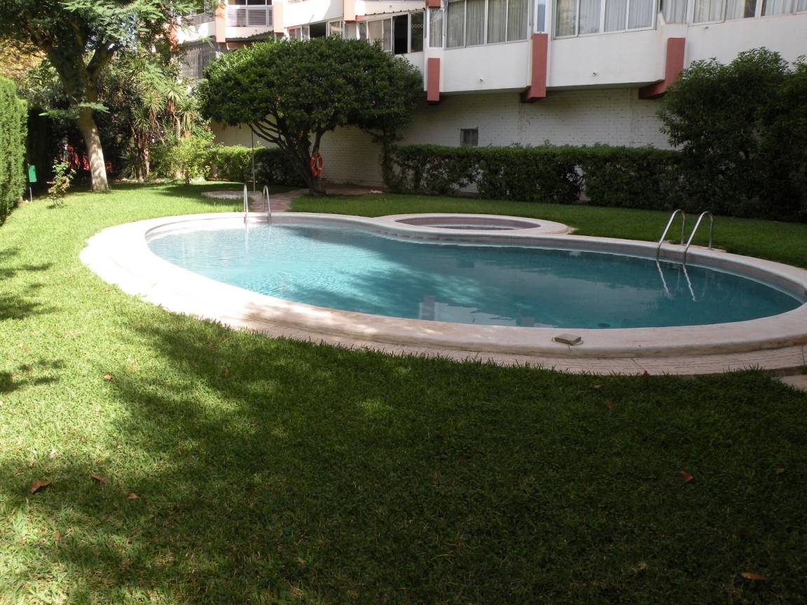 52 M² Apartamento ∙ 2 Habitaciones ∙ 6 Huéspedes - Benidorm