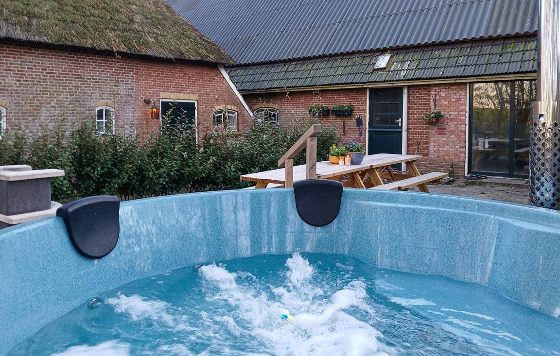 238 M² Ferienhaus ∙ 5 Schlafzimmer ∙ 10 Gäste - Dokkum