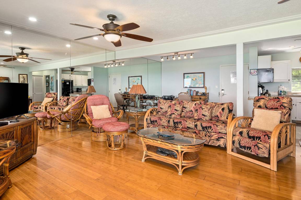 83 M² Condo ∙ 1 Bedroom ∙ 4 Guests - Captain Cook, HI