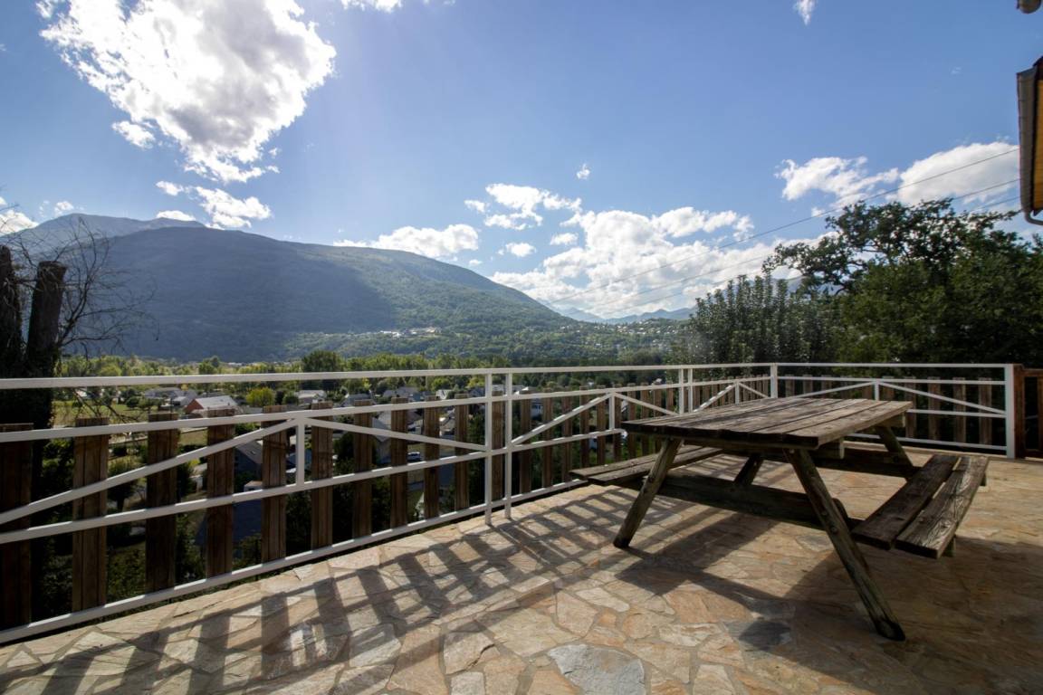 150 M² Mökki ∙ 4 Makuuhuonetta ∙ 6 Vierasta - Argelès-Gazost