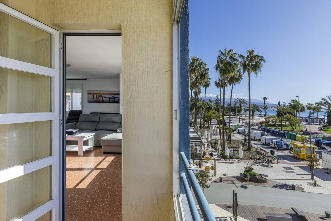 98 M² Apartamento ∙ 2 Habitaciones ∙ 4 Huéspedes - Provincia de Málaga, España