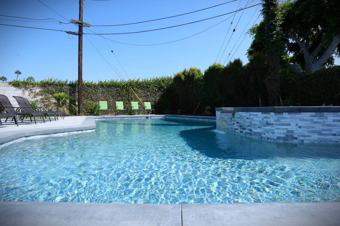 215 M² House ∙ 5 Bedrooms ∙ 12 Guests - Orange, CA