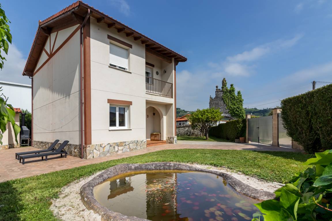 120 M² Maison De Vacances ∙ 4 Chambres ∙ 6 Personnes - Limpias