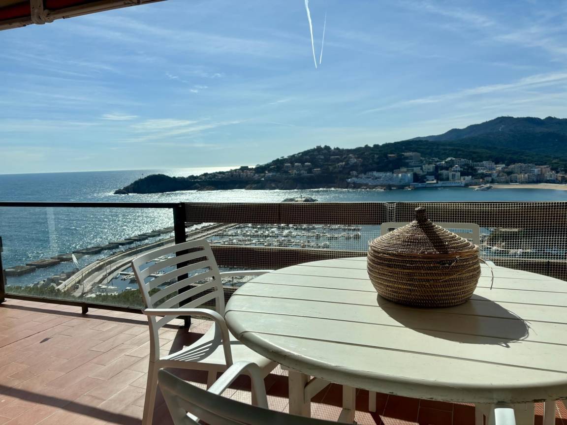 105 M² Apartment ∙ 2 Bedrooms ∙ 4 Guests - Sant Feliu de Guíxols