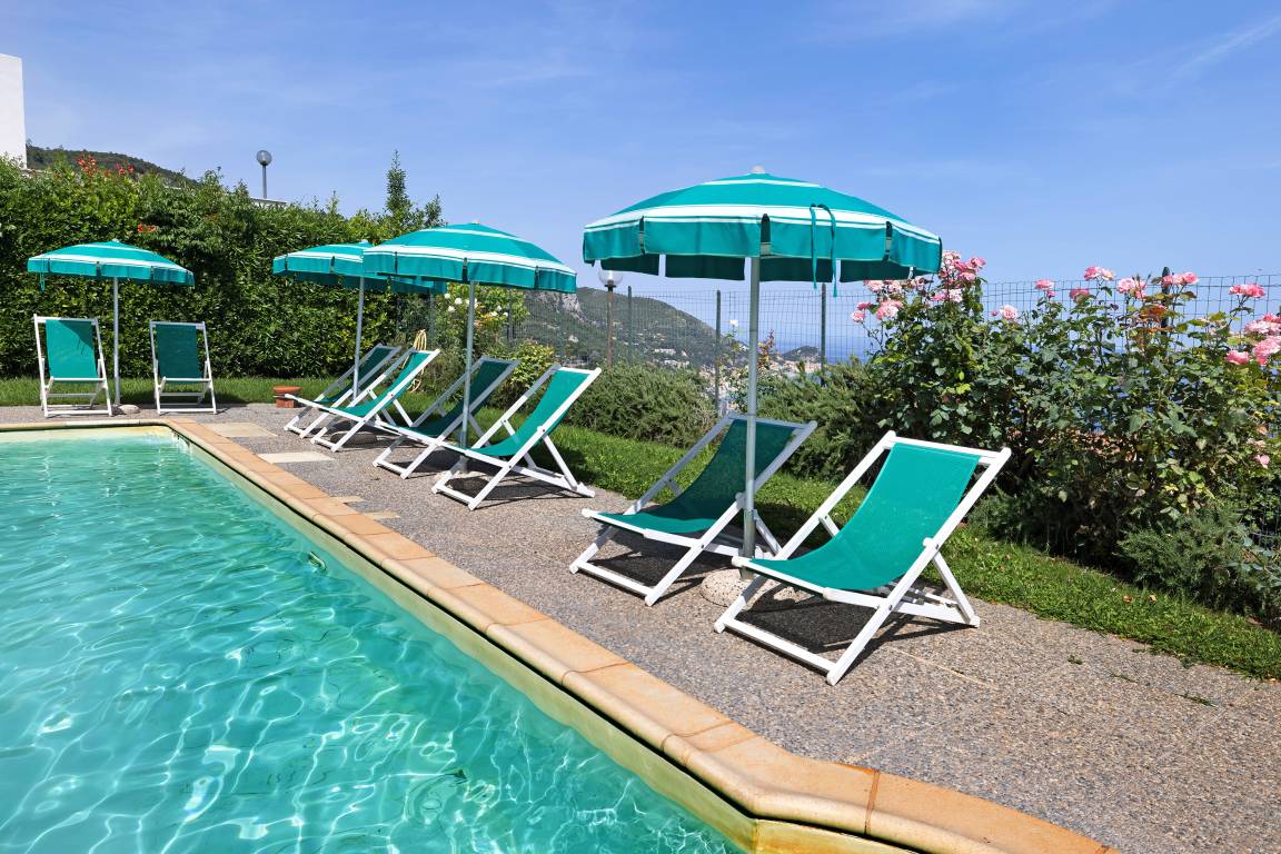 32 M² Appartamento Vacanza ∙ 1 Camera Da Letto ∙ 2 Ospiti - Finale Ligure