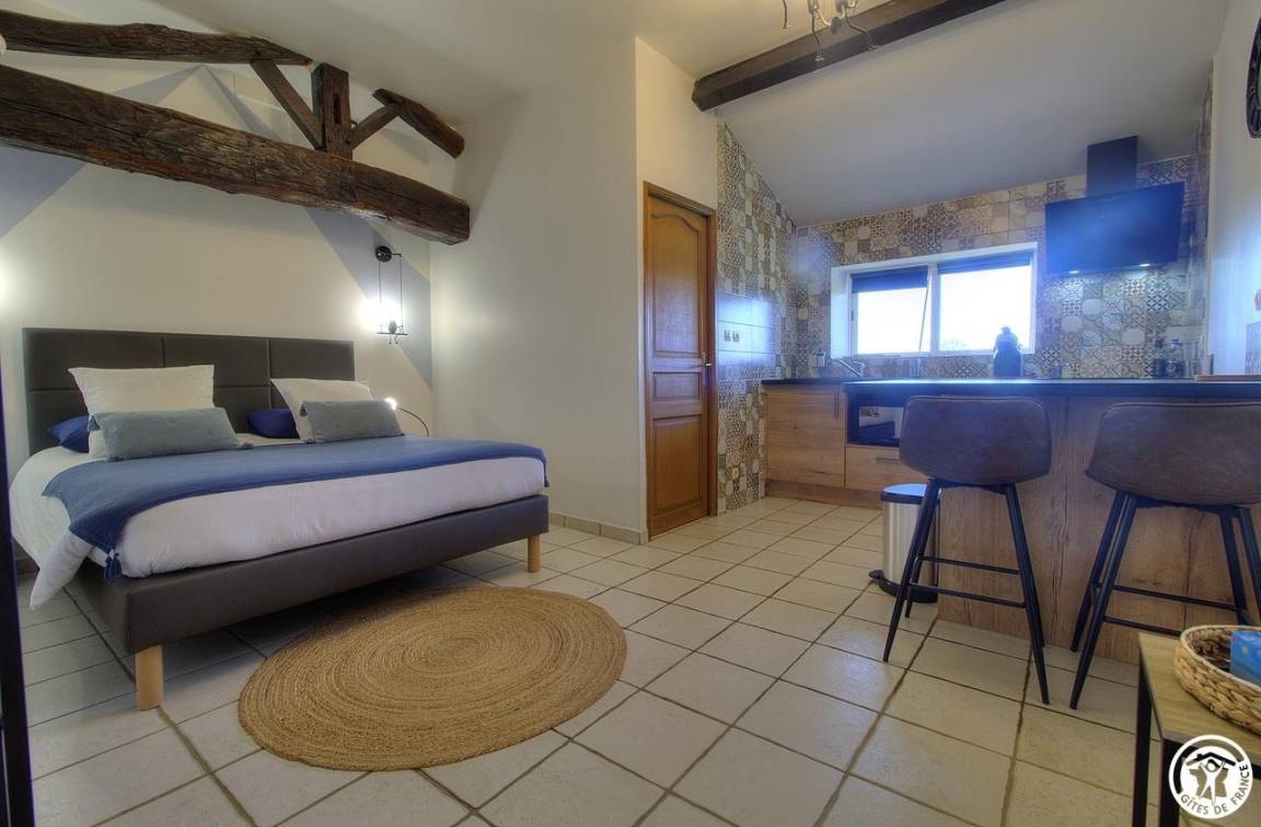 90 M² Gîte ∙ 3 Chambres ∙ 8 Personnes - Pont-d'Ain