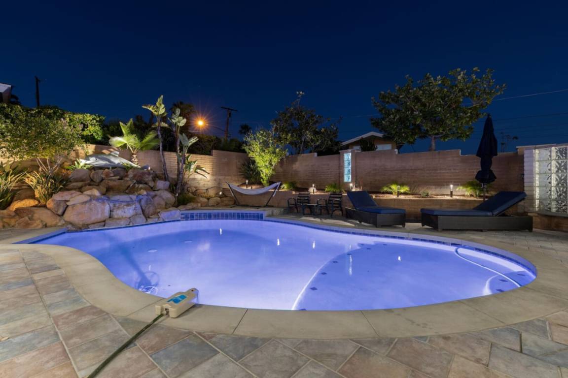 48 M² Maison De Vacances ∙ 6 Chambres ∙ 16 Personnes - Santee