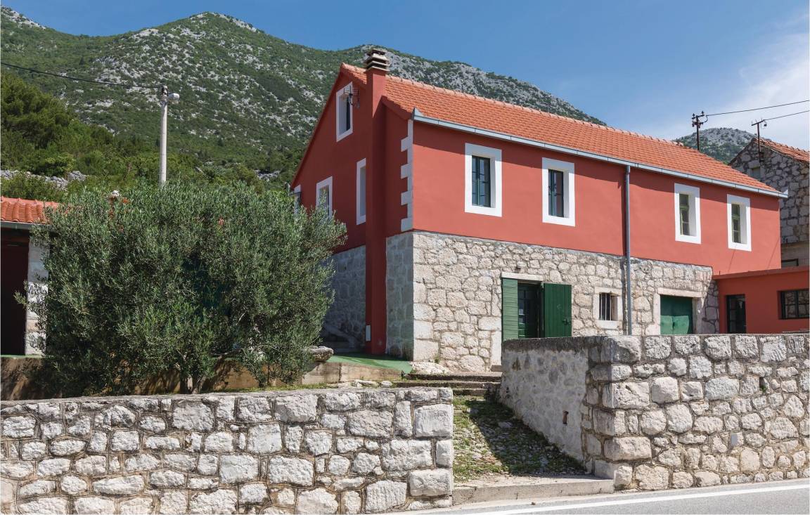 42 M² Dom ∙ 1 Sypialnia ∙ 3 Gości - Gradac