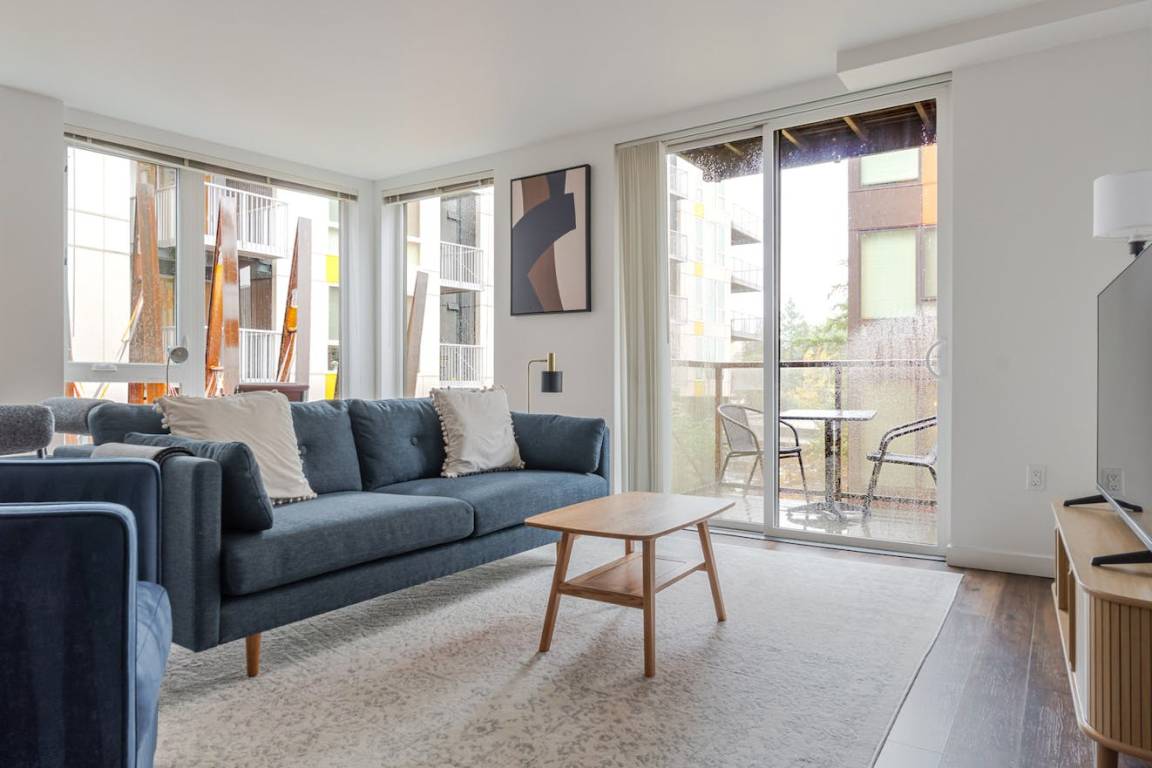 100 M² Apartment ∙ 2 Bedrooms ∙ 4 Guests - Bellevue