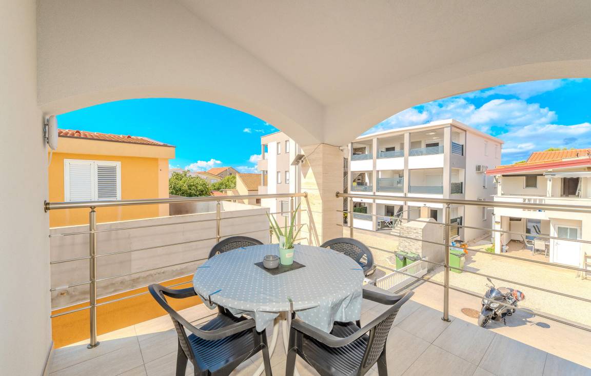 55 M² Ferienwohnung ∙ 1 Schlafzimmer ∙ 4 Gäste - Privlaka
