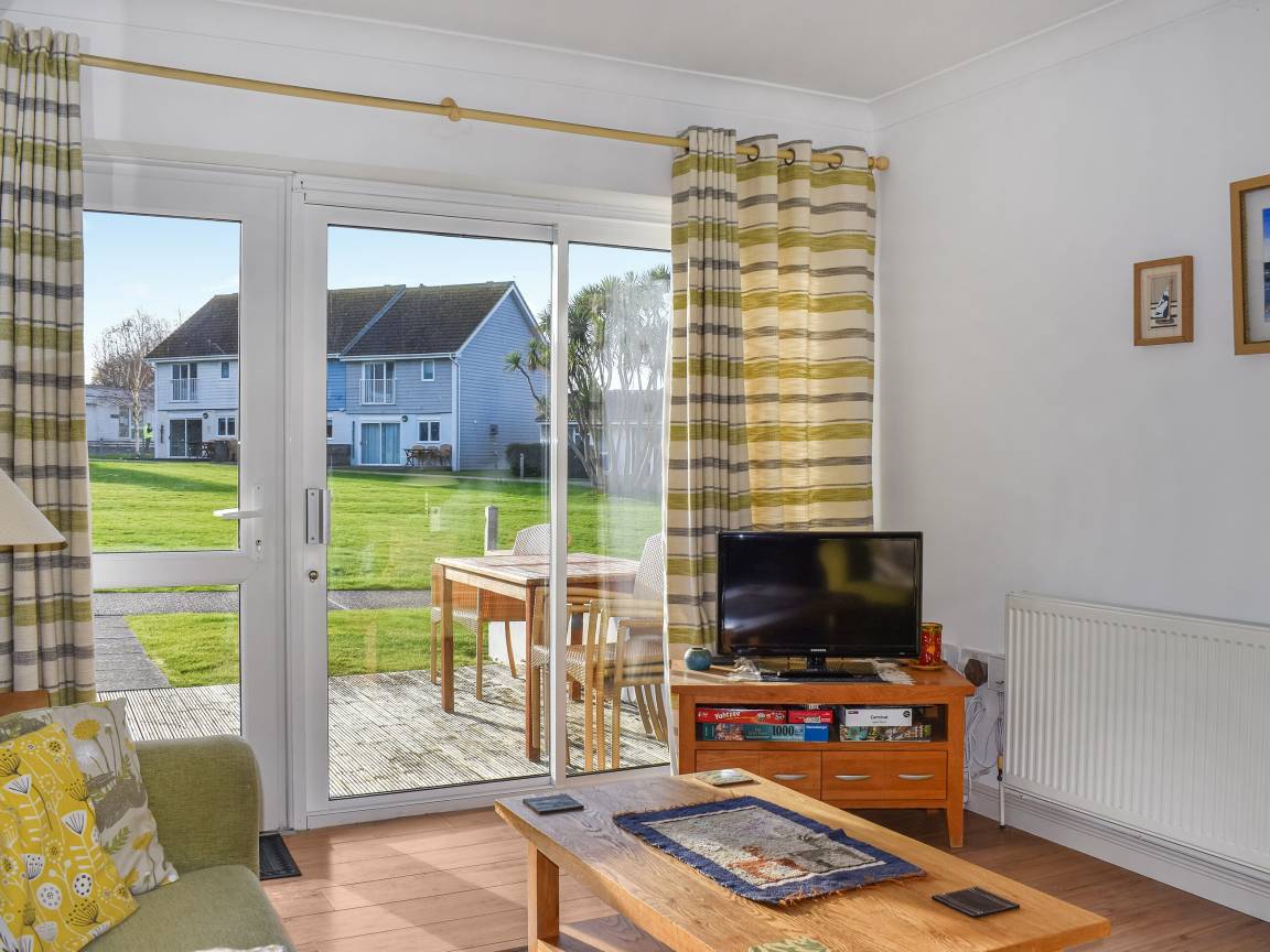 Cottage ∙ 2 Bedrooms ∙ 4 Guests - Lymington