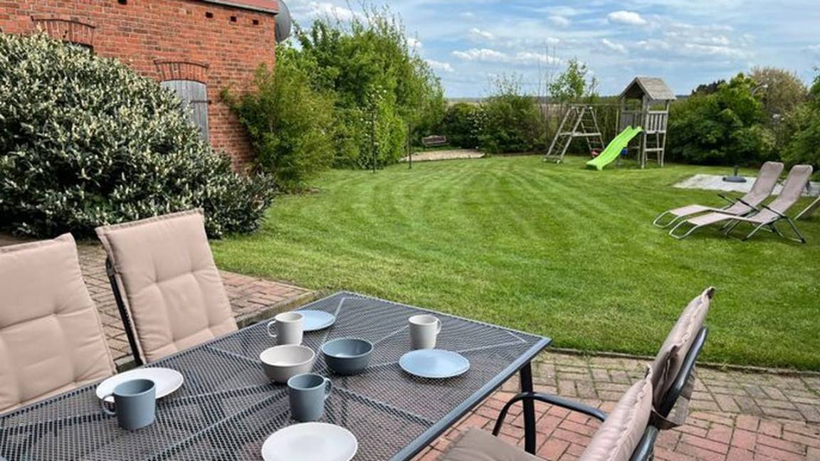 70 M² Hotel ∙ 2 Bedrooms ∙ 5 Guests - Poel