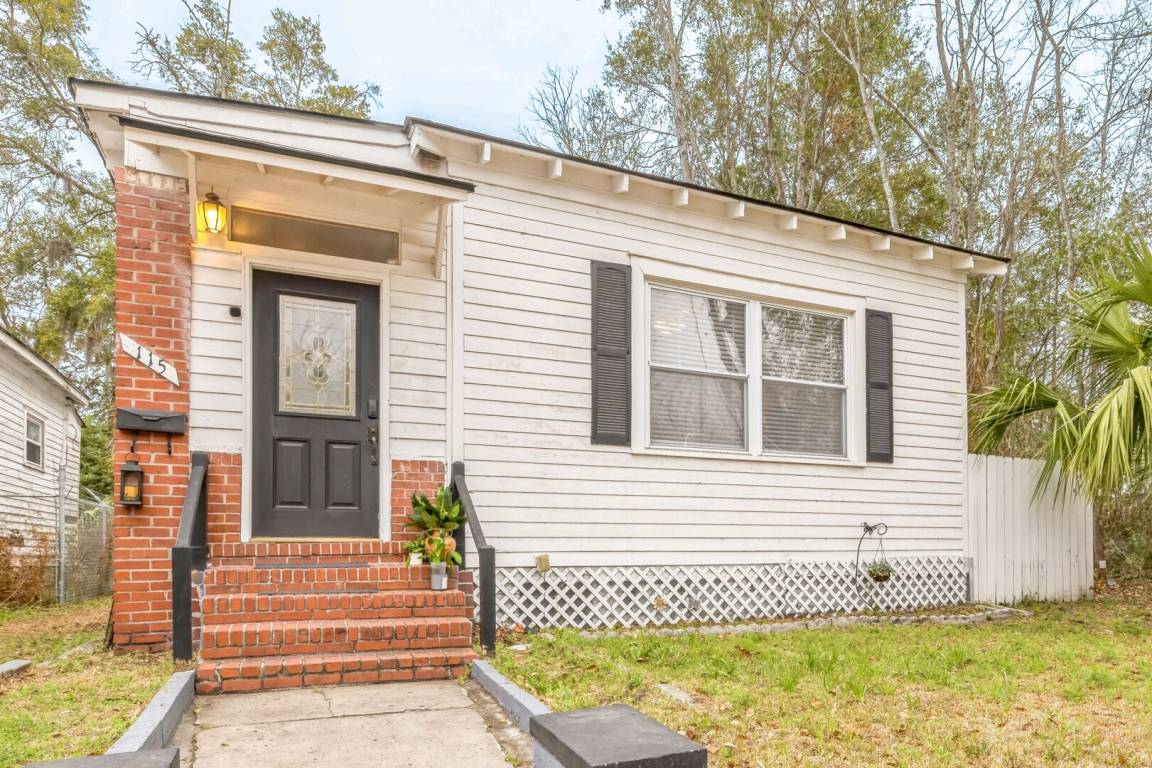 107 M² House ∙ 2 Bedrooms ∙ 3 Guests - Savannah, GA
