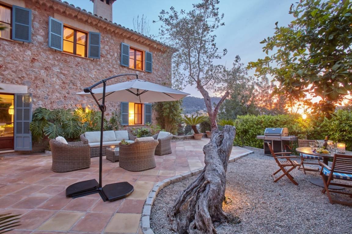 Villa ∙ 4 Bedrooms ∙ 8 Guests - Deià