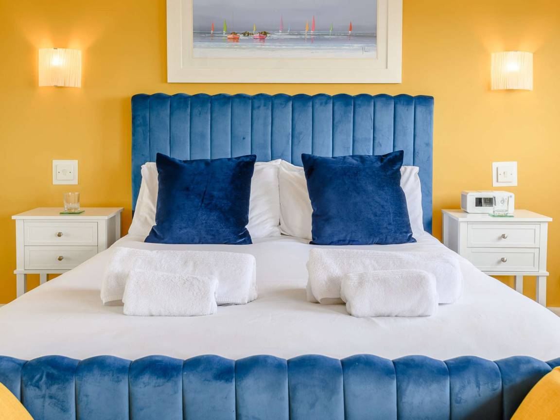 Cottage ∙ 3 Bedrooms ∙ 5 Guests - Brixham