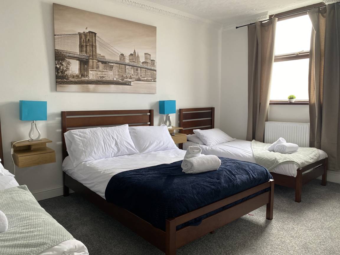 55 M² Apartment ∙ 2 Bedrooms ∙ 6 Guests - Swansea