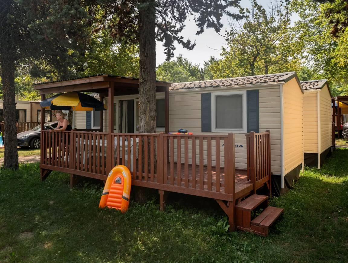 29 M² Caravan ∙ 3 Bedrooms ∙ 6 Guests - Jesenice