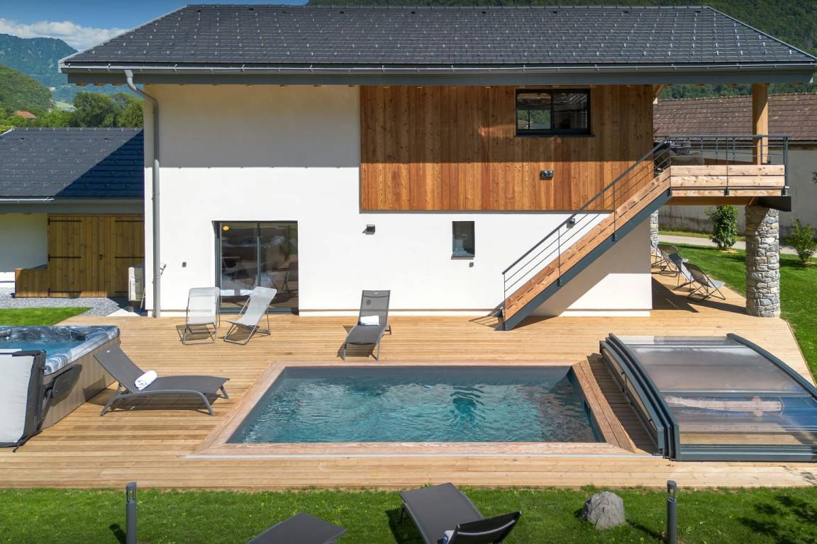 205 M² Chalet ∙ 4 Schlafzimmer ∙ 8 Gäste - Doussard