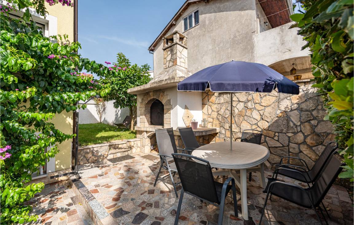 97 M² Ferienwohnung ∙ 2 Schlafzimmer ∙ 4 Gäste - Bibinje