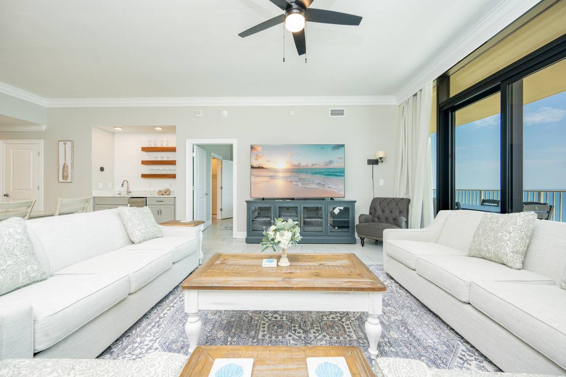 169 M² Condo ∙ 3 Bedrooms ∙ 16 Guests - Gulf Shores, AL