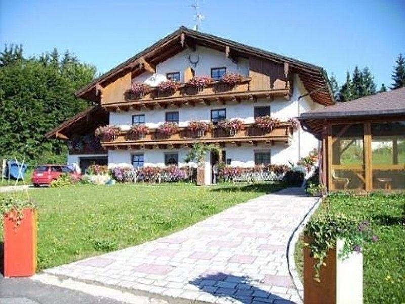 70 M² Ferienwohnung ∙ 2 Schlafzimmer ∙ 4 Gäste - Breitenberg
