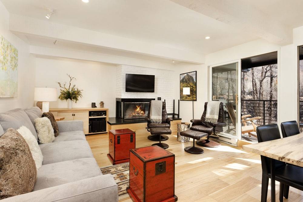 88 M² Condo ∙ 2 Bedrooms ∙ 4 Guests - Aspen, CO