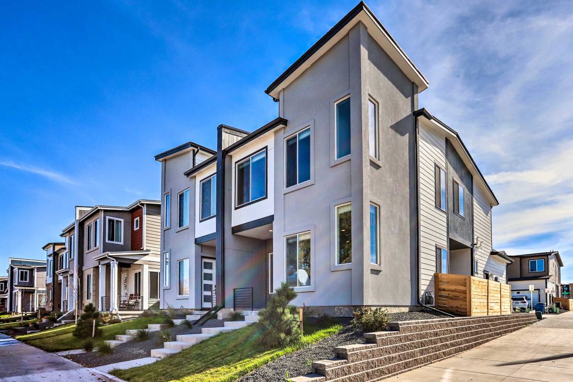 161 M² Apartment ∙ 3 Bedrooms ∙ 8 Guests - Central Park - Denver