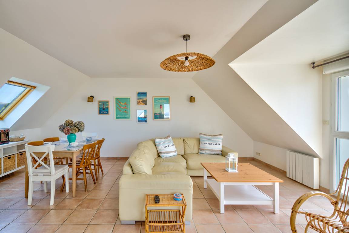 105 M² Huis ∙ 3 Slaapkamers ∙ 6 Gasten - Pentrez